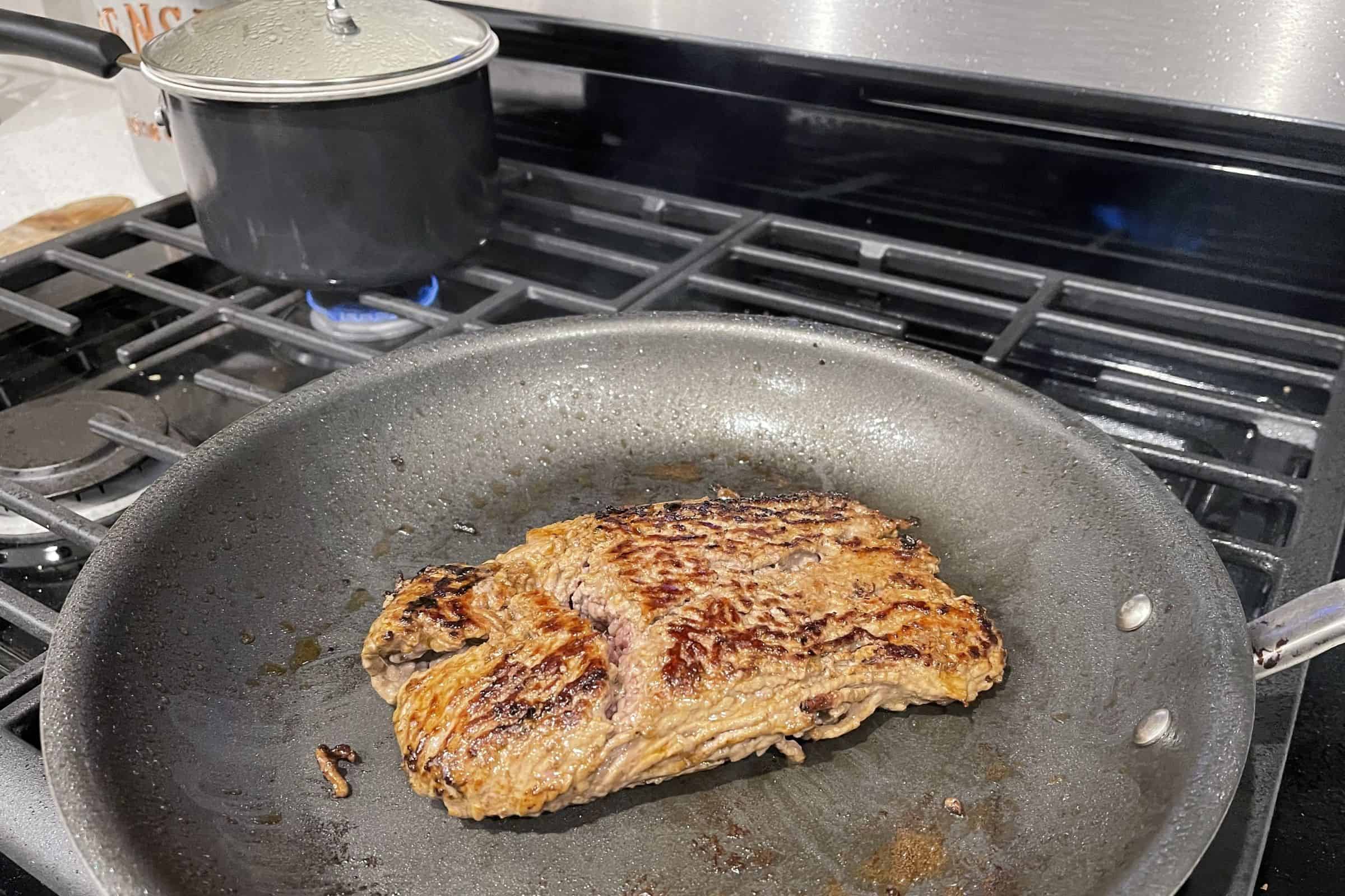 20-Minute Spicy Sesame Ground Beef and Quinoa Bowls