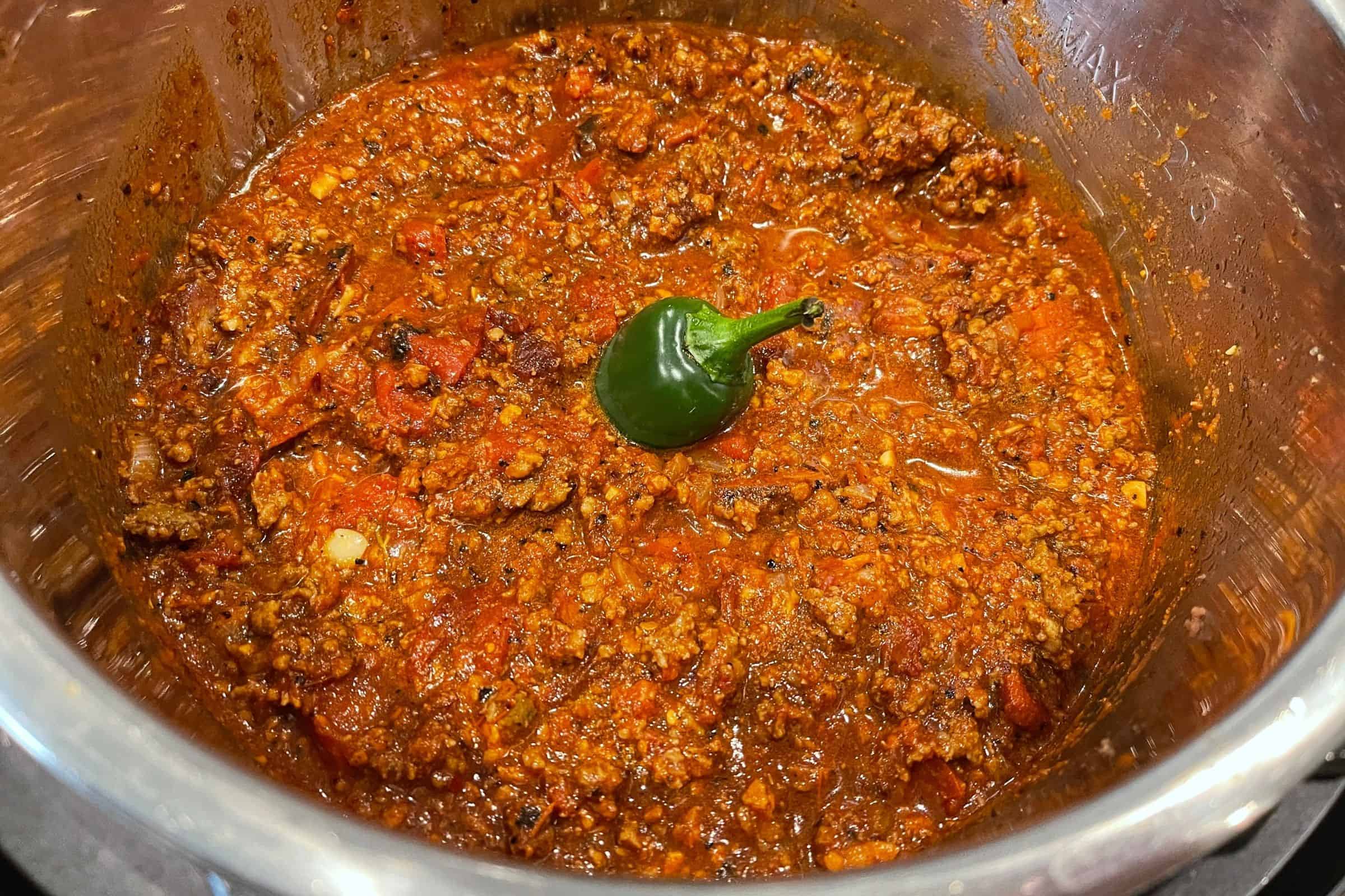 The Best Slow Cooker Texas Chili - Kinda Healthy Recipes