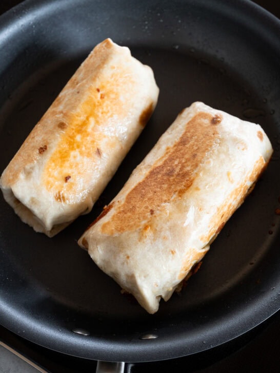 Crispy Chicken Breakfast Wraps (5-Ingredients, High Protein)
